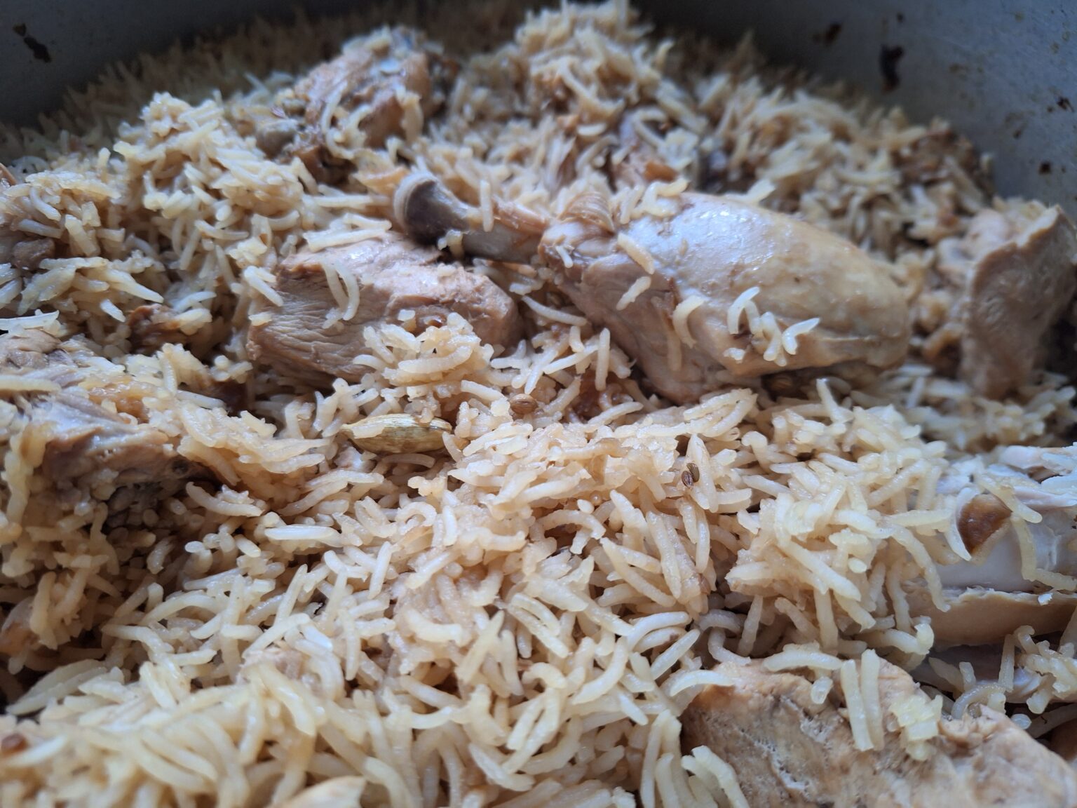 Pakistani Chicken Pilau Rice Recipe: Easy, Flavourful Yakhni Pulao ...