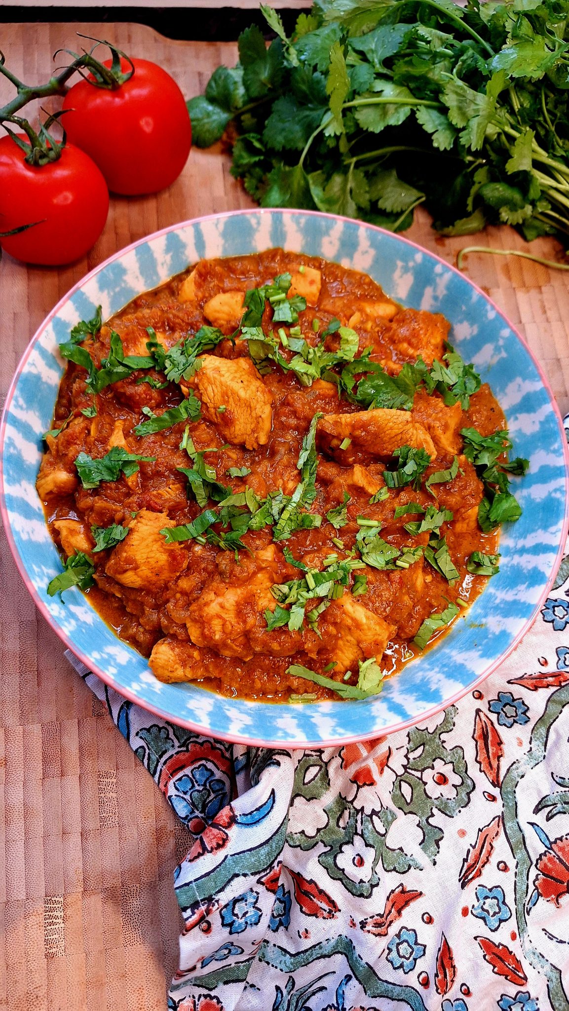 Chicken Bhuna Masala, blissfully delicious – Feasting Food